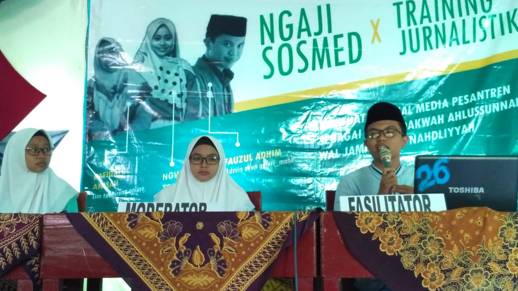 Belajar Penguatan Media Sosial Pesantren | Tebuireng Online