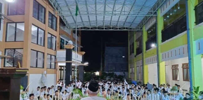 Madrasah Mu’allimin | Tebuireng Online