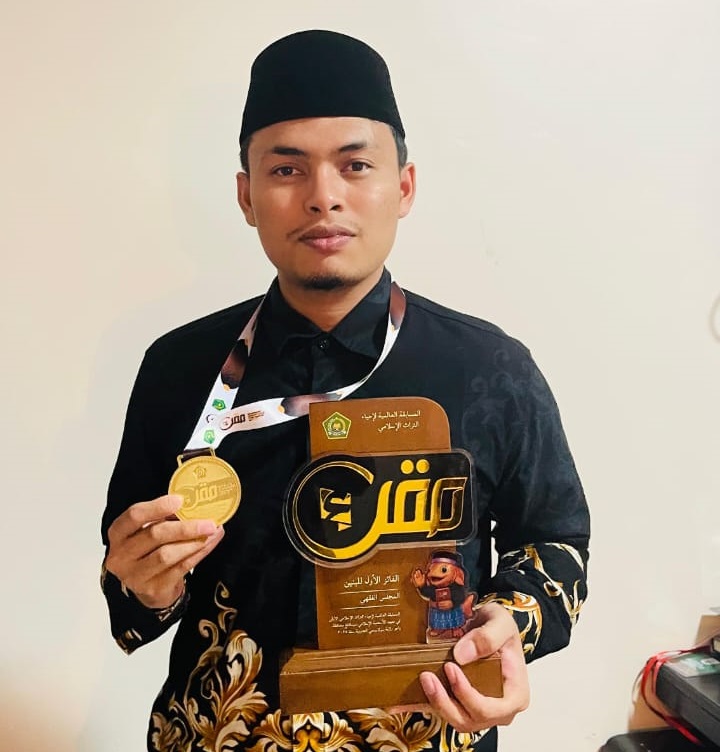 Mewakili Indonesia, Mahasantri Tebuireng Habib Yusra Sabet Juara 1 MQK ...